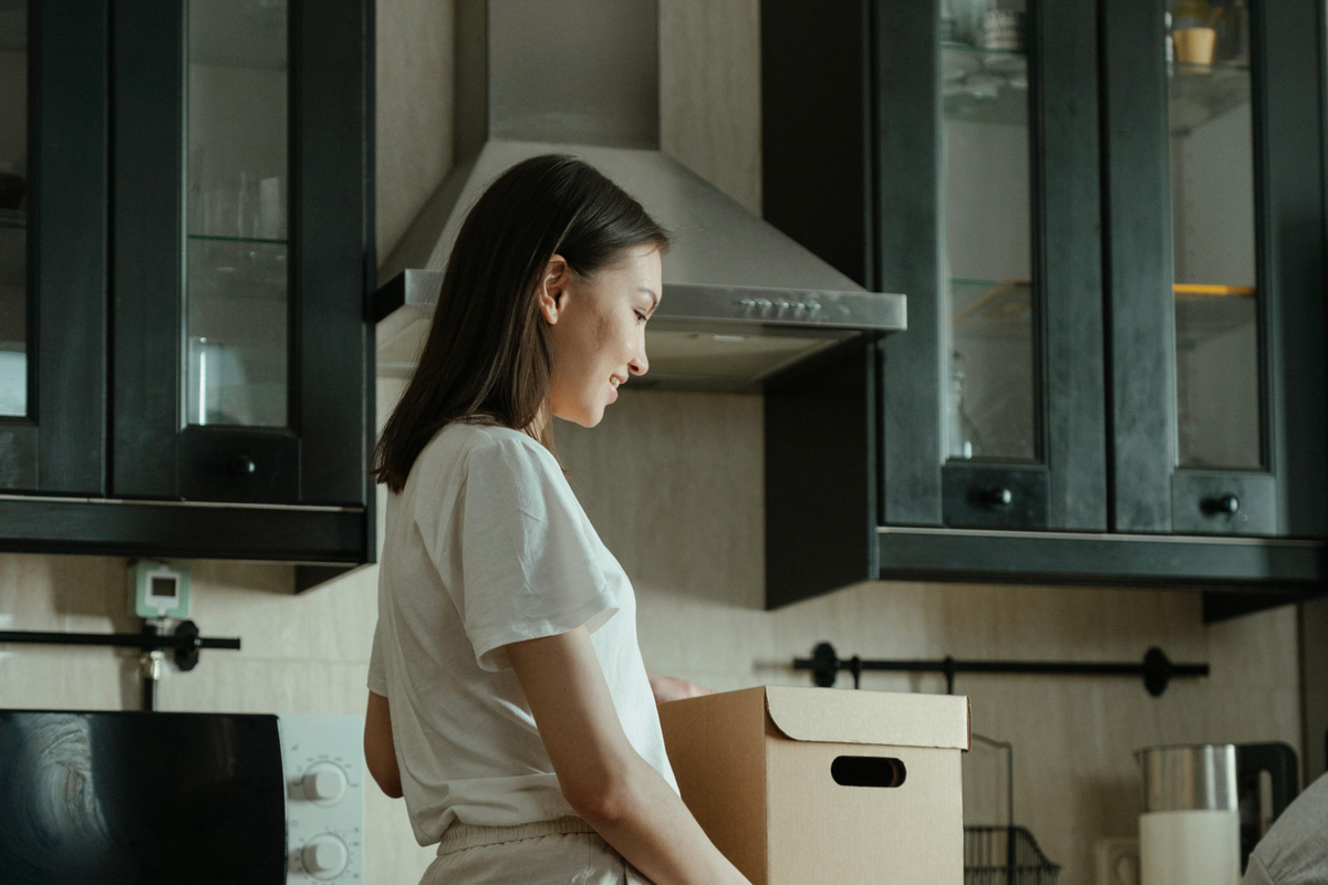 These Signs Say it's Time to Replace your Range Hood